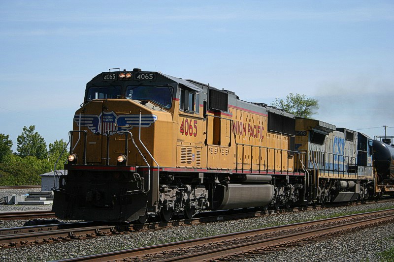 UP 4065